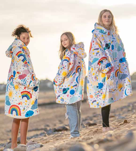 Home – Cwtchie – Hoodie Blanket Royalty
